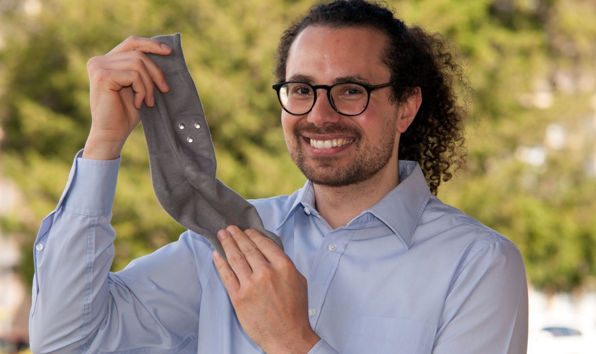 Smart socks that track distress in people with dementia